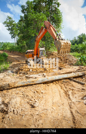 jcb mechanical digger Stock Photo - Alamy
