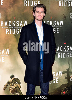 Andrew Garfield attending the premiere of 'Hacksaw Ridge' in Los ...