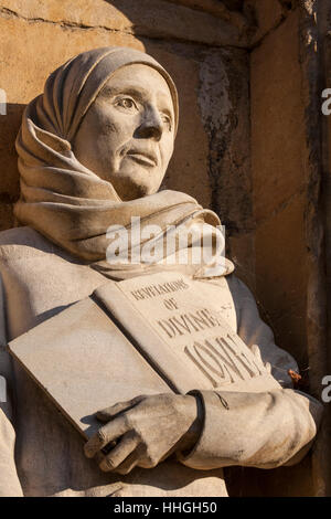 Mother Julian Statue at Norwich Cathedral Stock Photo - Alamy