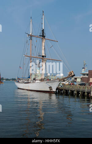 Sailing school ship S/V Corwith Cramer of the Sea Education Association ...