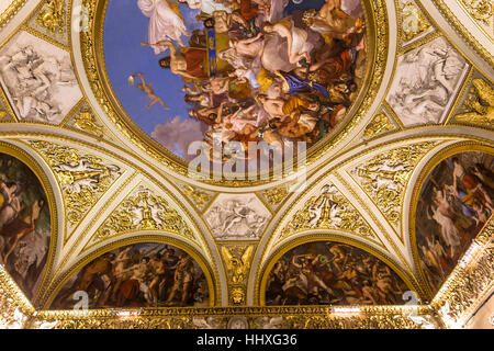 FLORENCE, ITALY, OCTOBER 28, 2015 : interiors and architectural details ...