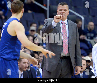 Creighton head coach Greg McDermott reacts during the first half of an ...