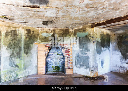 Fort Stevens State Park, World Way II vintage command center bunker ...