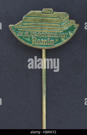 The Remia in elke botervloot speldje rood advertising pin is a vintage ...