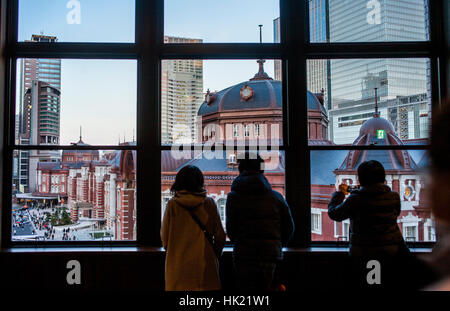 Tokyo Station and skyscrapers of Marunouchi from Kitte building ...