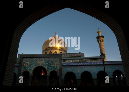 Syria. Damascus. Sayyidah Zaynab Mosque. Shia Muslim tradition Stock ...