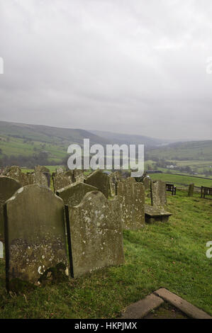 St Chads Church Graveyard Middlesmoor Stock Photo - Alamy