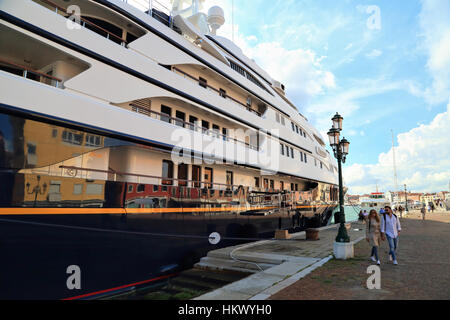 Luxury mega superyacht Freedom, IMO 8975067 Stock Photo - Alamy