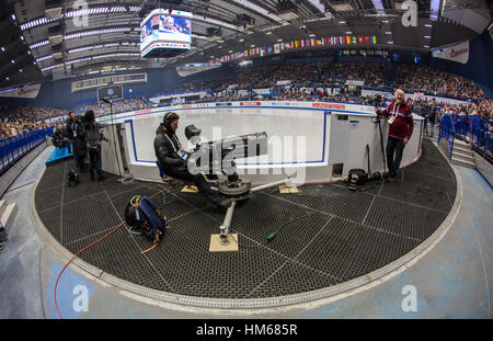 Ostrava Arena, ostrava, led, divaci Stock Photo - Alamy