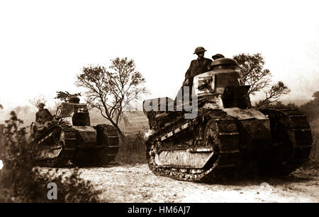 World War 1: Battle of the Argonne Forest. American machine gun crew ...