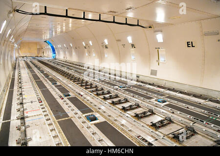 Empty cargo compartment, cargo plane, Boeing B 747 Stock Photo - Alamy