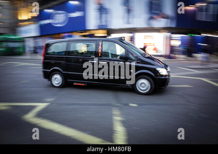 Mercedes Vito London Taxi Black Cab - Signs on a Mercedes Vito Taxi in ...