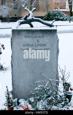Anna Lindh Swedish Social Democratic politician she became minister of ...