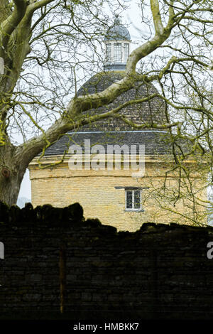 Apethorpe Hall, Northamptonshire Stock Photo - Alamy
