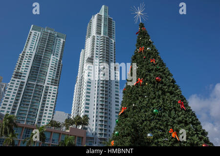 CHRISTMAS TREE BAYFRONT PARK DOWNTOWN MIAMI FLORIDA USA Stock Photo - Alamy