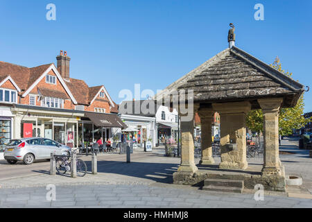 shops on cranleigh high street surrey Stock Photo - Alamy