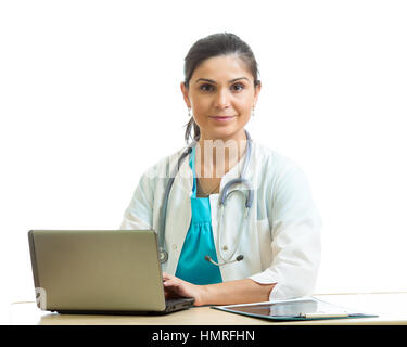 Doctor woman or nurse isolated over white background. Cheerful smiling ...