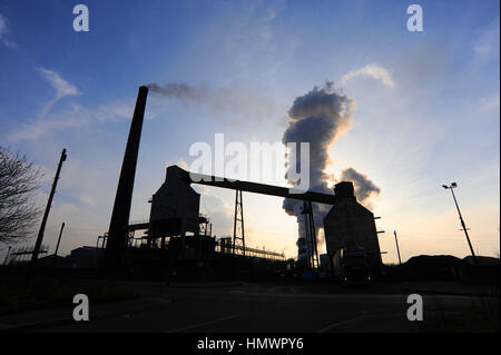 Monckton Main Coal Colliery, Royston, Barnsley, South Yorkshire, UK ...