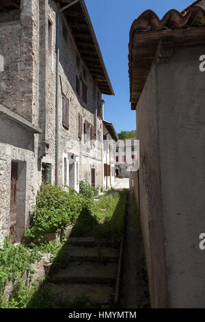 Castle of Valvasone, Friuli Stock Photo - Alamy