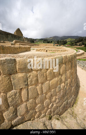 Ingapirca, Inka architecture, stone walls entrance Stock Photo - Alamy