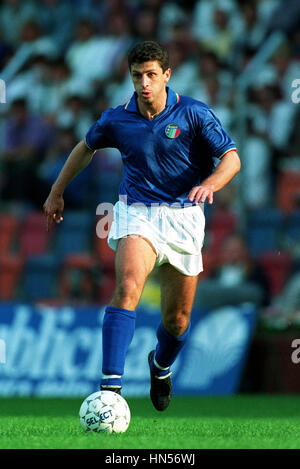 RUGGIERO RIZZITELLI, ITALY, 1991 Stock Photo - Alamy