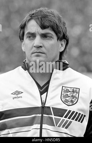 GARY MABBUTT, ENGLAND B and TOTTENHAM HOTSPUR, 1989 Stock Photo - Alamy