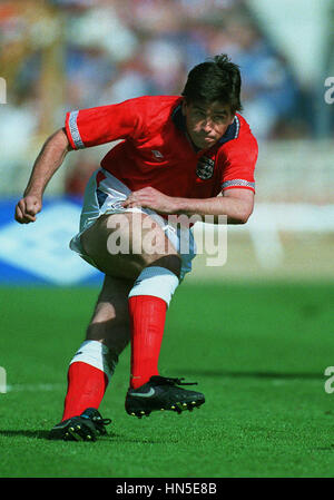 NEIL WEBB ENGLAND & MANCHESTER UNITED FC 18 May 1992 Stock Photo - Alamy