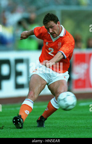 BERRY VAN AERLE HOLLAND 22 June 1992 Stock Photo - Alamy