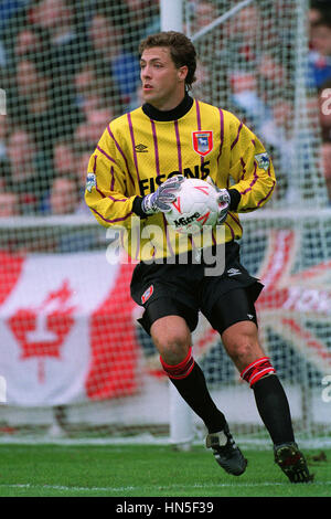 CRAIG FORREST IPSWICH TOWN FC 08 September 1992 Stock Photo - Alamy