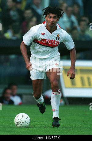 RUUD GULLIT AC MILAN 06 October 1992 Stock Photo - Alamy