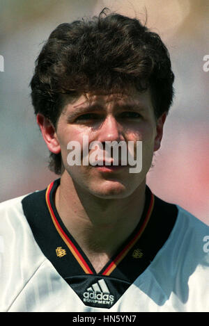 ANDREAS MOLLER GERMANY & JUVENTUS FC 01 August 1994 Stock Photo - Alamy
