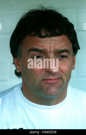 LOU MACARI STOKE CITY MANAGER 10 September 1993 Stock Photo - Alamy