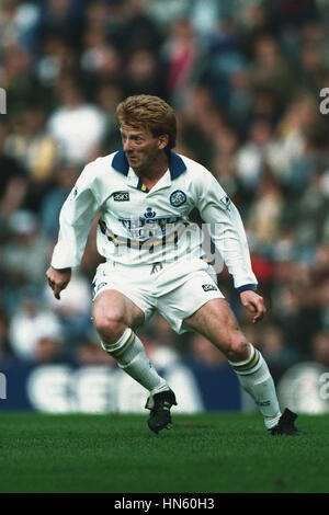 GORDON STRACHAN LEEDS UNITED FC 14 September 1992 Stock Photo - Alamy