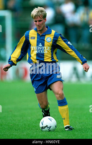KEVIN SHARP . LEEDS UNITED FC 02 August 1993 Stock Photo - Alamy