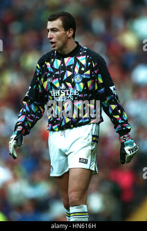 MARK BEENEY LEEDS UNITED FC 05 November 1993 Stock Photo - Alamy