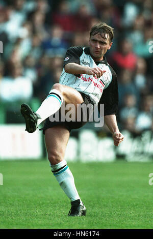 MARTIN KUHL DERBY COUNTY FC 11 August 1993 Stock Photo - Alamy