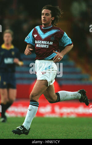 IAN BISHOP, WEST HAM UNITED FC, 1991 Stock Photo - Alamy