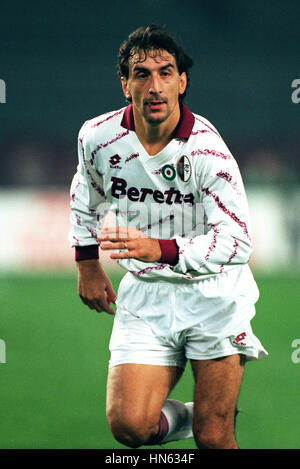 DANIELE FORTUNATO TORINO FC 27 October 1993 Stock Photo - Alamy