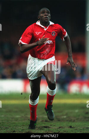 CARL LEABURN CHARLTON ATHLETIC FC 18 January 1994 Stock Photo - Alamy