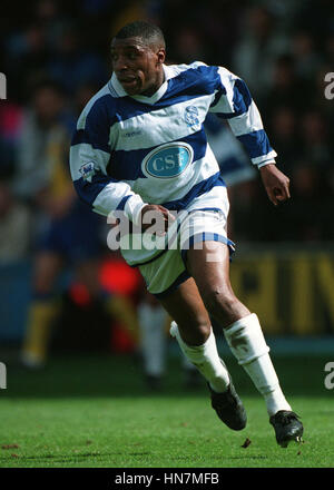 ANDREW IMPEY QUEENS PARK RANGERS FC 22 August 1994 Stock Photo - Alamy
