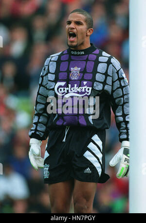 DAVID JAMES LIVERPOOL FC 12 September 1994 Stock Photo - Alamy