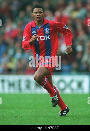 JOHN SALAKO CRYSTAL PALACE FC 17 August 1992 Stock Photo - Alamy