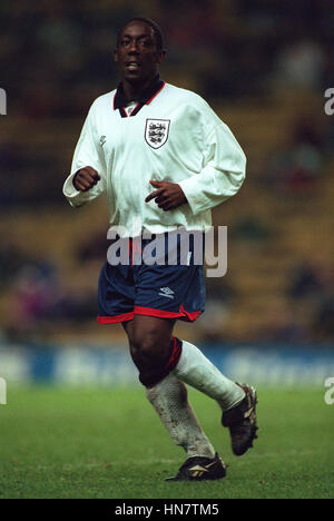 RUEL FOX ENGLAND & NEWCASTLE UNITED FC 19 May 1994 Stock Photo - Alamy