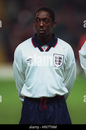RUEL FOX ENGLAND & NEWCASTLE UNITED FC 14 December 1994 Stock Photo - Alamy