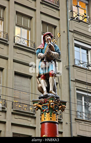 Fountain's statue in Bern Stock Photo - Alamy
