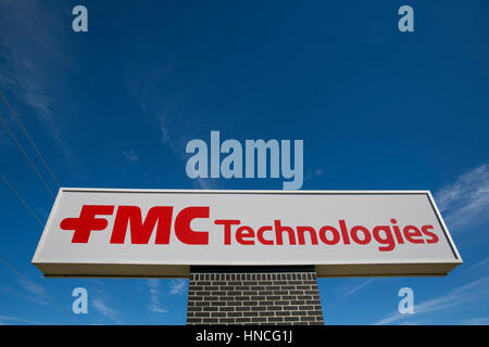 A logo sign outside of a FMC Corporation BioPolymer plant in Newark ...