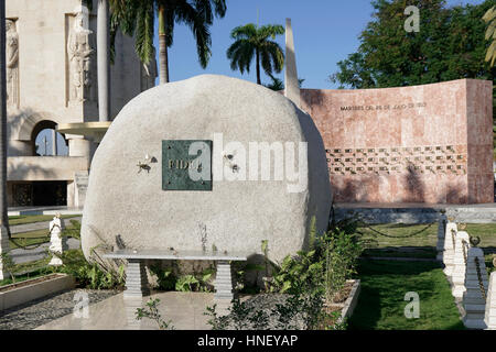Gravesite, Fidel Castro 1926-2016, Cementerio Santa Ifigenia, Santiago ...
