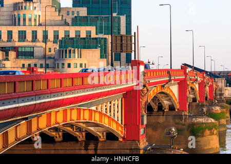 M16 Building In Vauxhall Stock Photo - Alamy