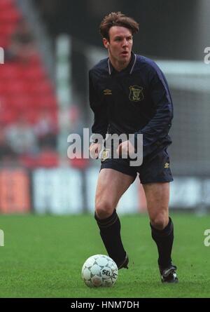 CRAIG BURLEY SCOTLAND & CHELSEA FC 28 March 1996 Stock Photo - Alamy