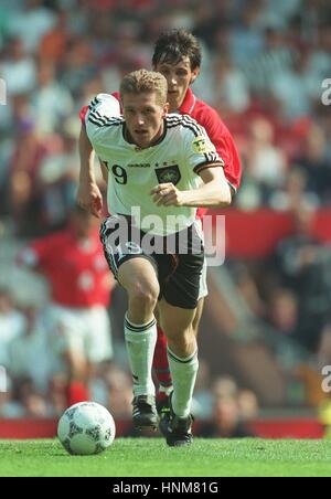 THOMAS STRUNZ GERMANY & BAYERN MUNICH FC 26 June 1996 Stock Photo - Alamy